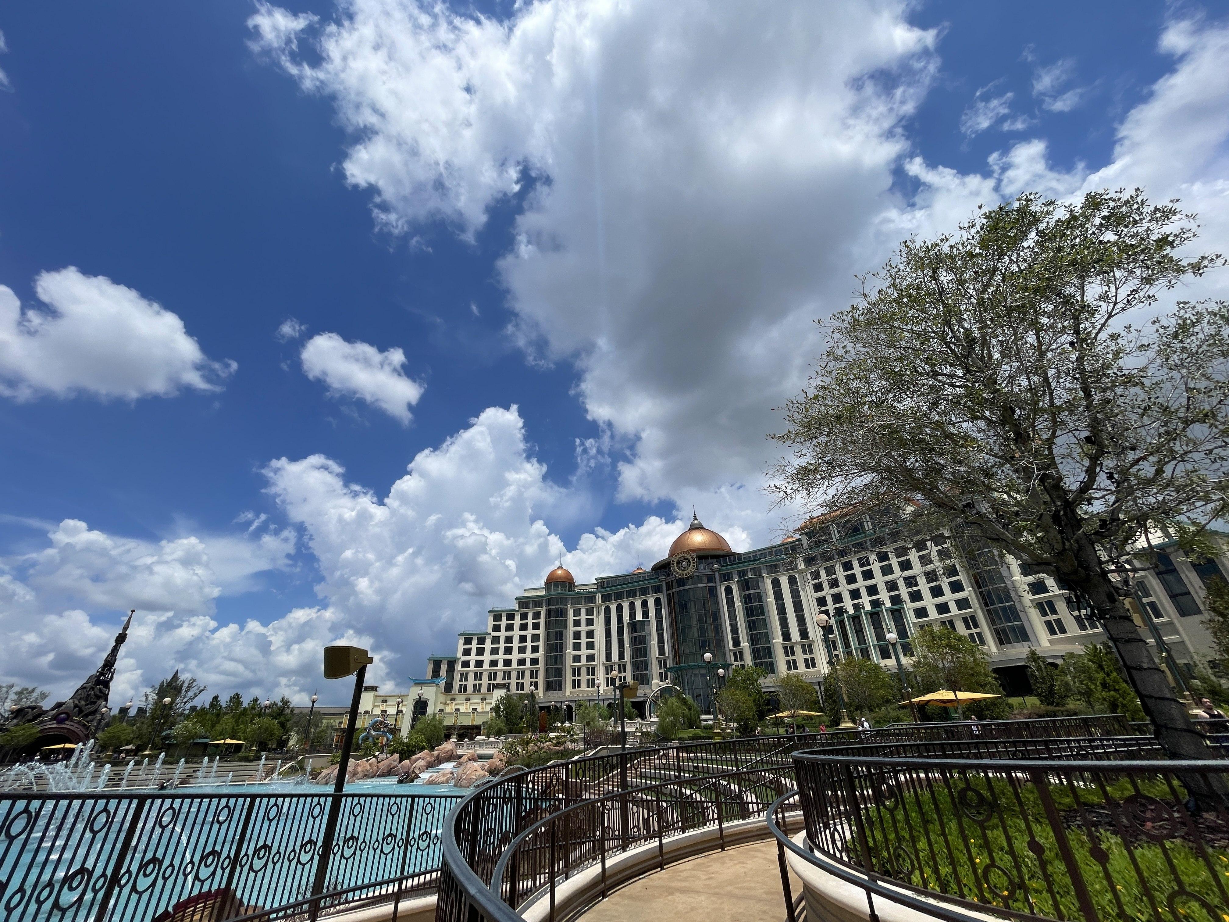 Helios Grand Hotel Review – Is the Epic Universe Convenience Worth the ...